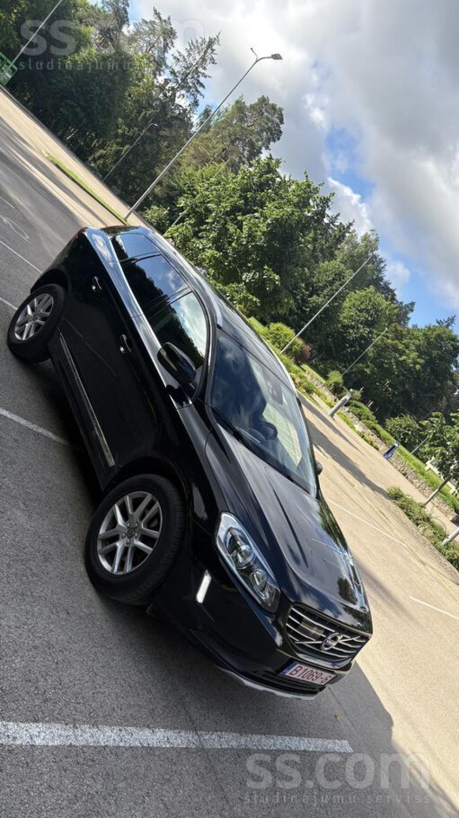Melns Volvo XC60 2016 Ogre, ar dzinēja tilpumu 2.40 L un nobraukumu 229 tūkst. km par 14300 €, foto 7 vietnē AUTOMOTO.COM.LV