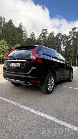 Melns Volvo XC60 2016 Ogre, ar dzinēja tilpumu 2.40 L un nobraukumu 229 tūkst. km par 14300 €, foto 9 vietnē AUTOMOTO.COM.LV