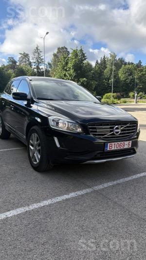 Melns Volvo XC60 2016 Ogre, ar dzinēja tilpumu 2.40 L un nobraukumu 229 tūkst. km par 14300 €, foto 29 vietnē AUTOMOTO.COM.LV