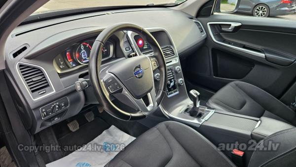 Melns Volvo XC60 2016 Tallina, ar dzinēja tilpumu 2.00 L un nobraukumu 158 tūkst. km par 11990 €, foto 9 vietnē AUTOMOTO.COM.LV