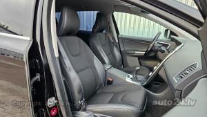 Melns Volvo XC60 2016 Tallina, ar dzinēja tilpumu 2.00 L un nobraukumu 158 tūkst. km par 11990 €, foto 12 vietnē AUTOMOTO.COM.LV