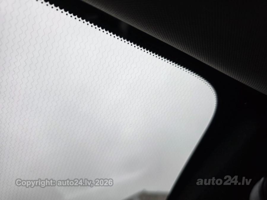 Melns Volvo XC60 2016 Tallina, ar dzinēja tilpumu 2.00 L un nobraukumu 158 tūkst. km par 11990 €, foto 23 vietnē AUTOMOTO.COM.LV
