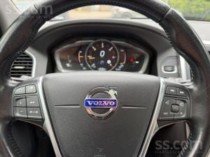 Black Volvo XC60 2016 in Riga, with an engine capacity of 2.00 L and mileage of 338 thousand km for 8200 €, photo 21 on AUTOMOTO.COM.LV