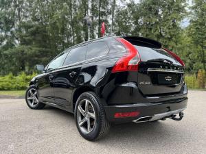 Black Volvo XC60 2016 in Kazlu Ruda, with an engine capacity of 1.97 L and mileage of 248 thousand km for 11000 €, photo 9 on AUTOMOTO.COM.LV
