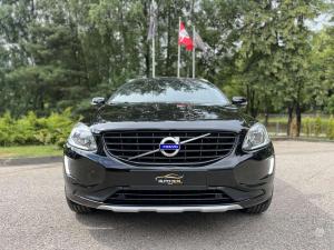 Black Volvo XC60 2016 in Kazlu Ruda, with an engine capacity of 1.97 L and mileage of 248 thousand km for 11000 €, photo 12 on AUTOMOTO.COM.LV