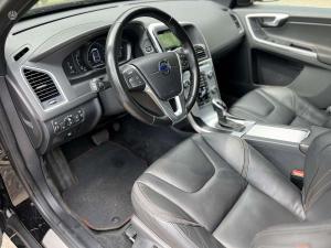 Black Volvo XC60 2016 in Kazlu Ruda, with an engine capacity of 1.97 L and mileage of 248 thousand km for 11000 €, photo 20 on AUTOMOTO.COM.LV