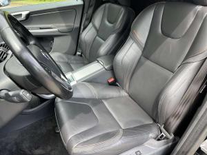 Black Volvo XC60 2016 in Kazlu Ruda, with an engine capacity of 1.97 L and mileage of 248 thousand km for 11000 €, photo 21 on AUTOMOTO.COM.LV