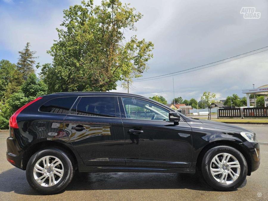 Melns Volvo XC60 2016 Šauļi, ar dzinēja tilpumu 2.00 L un nobraukumu 191 tūkst. km par 9950 €, foto 10 vietnē AUTOMOTO.COM.LV