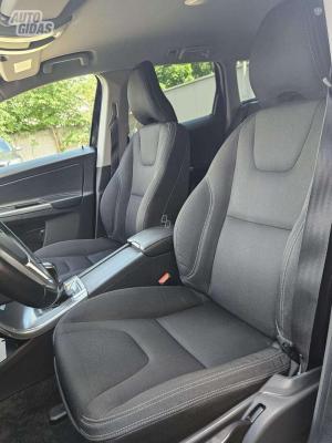 Melns Volvo XC60 2016 Šauļi, ar dzinēja tilpumu 2.00 L un nobraukumu 191 tūkst. km par 9950 €, foto 18 vietnē AUTOMOTO.COM.LV