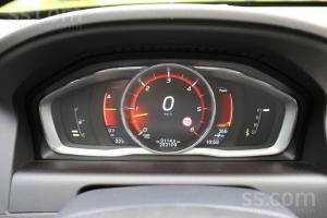 Черный Вольво ХС60 2016 в Рига, объемом двигателя 2.40 л и пробегом 232 тыс. км за 15900 €, фото 18 на AUTOMOTO.COM.LV