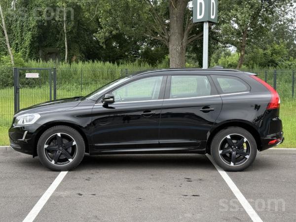 Melns Volvo XC60 2016 Rīga, ar dzinēja tilpumu 2.40 L un nobraukumu 146 tūkst. km par 14850 €, foto 4 vietnē AUTOMOTO.COM.LV