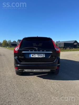 Melns Volvo XC60 2016 Rīga, ar dzinēja tilpumu 2.00 L un nobraukumu 253 tūkst. km par 11000 €, foto 12 vietnē AUTOMOTO.COM.LV