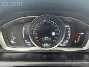 Melns Volvo XC60 2016 Rīga, ar dzinēja tilpumu 2.00 L un nobraukumu 253 tūkst. km par 11000 €, foto 17 vietnē AUTOMOTO.COM.LV