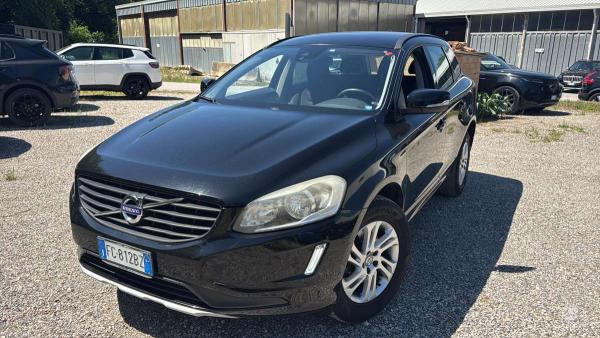 Black Volvo XC60 2016 in Siauliai, with an engine capacity of 1.97 L and mileage of 261 thousand km for 7700 €, photo 3 on AUTOMOTO.COM.LV