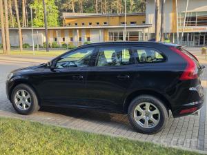 Black Volvo XC60 2016 in Ogre, with an engine capacity of 2.00 L and mileage of 217 thousand km for 11500 €, photo 19 on AUTOMOTO.COM.LV