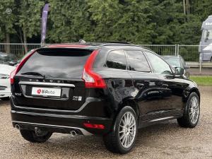 Black Volvo XC60 2016 in Utena, with an engine capacity of 2.40 L and mileage of 275 thousand km for 14450 €, photo 21 on AUTOMOTO.COM.LV