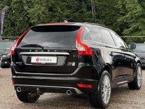 Black Volvo XC60 2016 in Utena, with an engine capacity of 2.40 L and mileage of 275 thousand km for 14450 €, photo 23 on AUTOMOTO.COM.LV