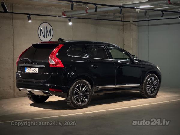 Melns Volvo XC60 2016 Tallina, ar dzinēja tilpumu 2.40 L un nobraukumu 109 tūkst. km par 19990 €, foto 2 vietnē AUTOMOTO.COM.LV