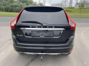 Melns Volvo XC60 2016 Kauņa, ar dzinēja tilpumu 1.97 L un nobraukumu 215 tūkst. km par 10750 €, foto 13 vietnē AUTOMOTO.COM.LV
