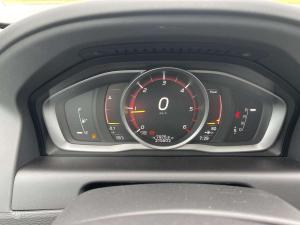 Melns Volvo XC60 2016 Kauņa, ar dzinēja tilpumu 1.97 L un nobraukumu 215 tūkst. km par 10750 €, foto 22 vietnē AUTOMOTO.COM.LV