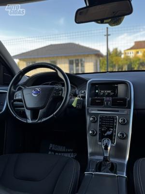 Melns Volvo XC60 2016 Klaipėda, ar dzinēja tilpumu 2.00 L un nobraukumu 321 tūkst. km par 12600 €, foto 11 vietnē AUTOMOTO.COM.LV