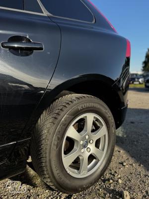 Melns Volvo XC60 2016 Klaipėda, ar dzinēja tilpumu 2.00 L un nobraukumu 321 tūkst. km par 12600 €, foto 20 vietnē AUTOMOTO.COM.LV
