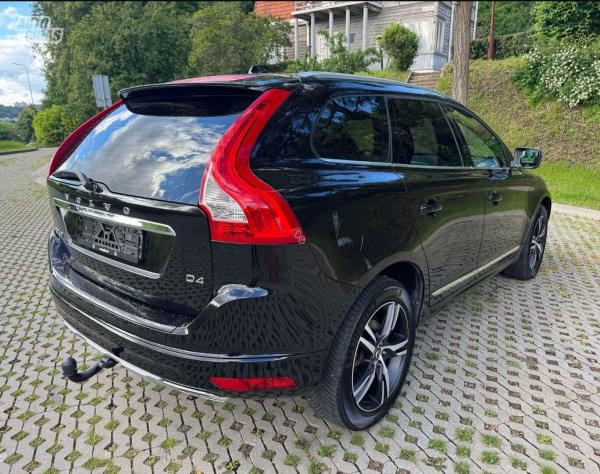 Volvo XC60 2016 Kauņa vietnē Melns Volvo XC60 2016 Kauņa, ar dzinēja tilpumu 2.00 L un nobraukumu 250 tūkst. km par 12950 €, foto 3 vietnē AUTOMOTO.COM.LV