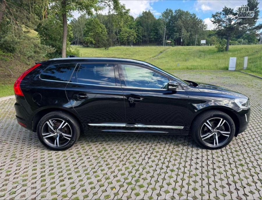 Melns Volvo XC60 2016 Kauņa, ar dzinēja tilpumu 2.00 L un nobraukumu 250 tūkst. km par 12950 €, foto 7 vietnē AUTOMOTO.COM.LV