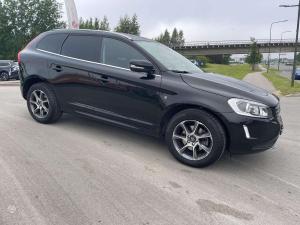 Black Volvo XC60 2016 in Kaunas, with an engine capacity of 1.97 L and mileage of 215 thousand km for 10750 €, photo 8 on AUTOMOTO.COM.LV