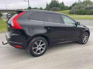 Black Volvo XC60 2016 in Kaunas, with an engine capacity of 1.97 L and mileage of 215 thousand km for 10750 €, photo 10 on AUTOMOTO.COM.LV