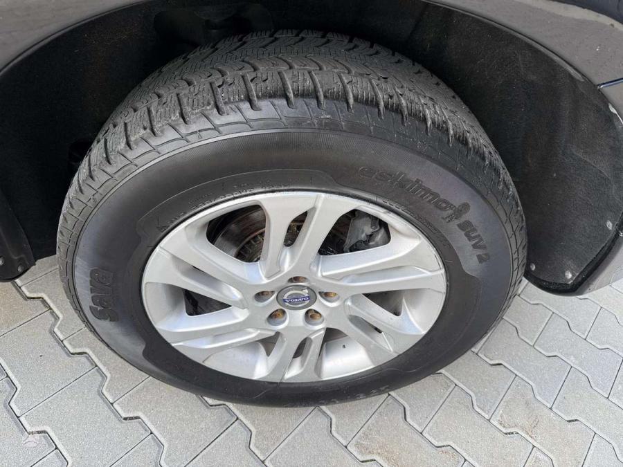 Черный Вольво ХС60 2016 в Шяуляй, объемом двигателя 1.97 л и пробегом 261 тыс. км за 8700 €, фото 24 на AUTOMOTO.COM.LV