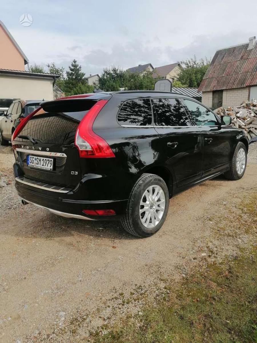 Melns Volvo XC60 2016 Plungė, ar dzinēja tilpumu 2.00 L un nobraukumu 341 tūkst. km par 11200 €, foto 4 vietnē AUTOMOTO.COM.LV