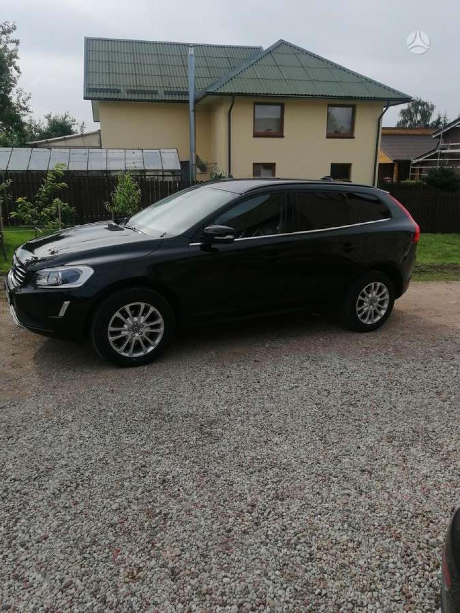 Melns Volvo XC60 2016 Plungė, ar dzinēja tilpumu 2.00 L un nobraukumu 341 tūkst. km par 11200 €, foto 7 vietnē AUTOMOTO.COM.LV