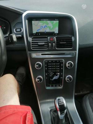 Melns Volvo XC60 2016 Plungė, ar dzinēja tilpumu 2.00 L un nobraukumu 341 tūkst. km par 11200 €, foto 12 vietnē AUTOMOTO.COM.LV