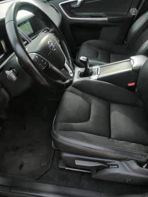 Melns Volvo XC60 2016 Plungė, ar dzinēja tilpumu 2.00 L un nobraukumu 341 tūkst. km par 11200 €, foto 15 vietnē AUTOMOTO.COM.LV