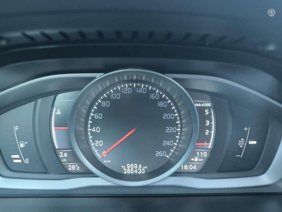 Черный Вольво ХС60 2016 в Шяуляй, объемом двигателя 1.97 л и пробегом 285 тыс. км за 11900 €, фото 39 на AUTOMOTO.COM.LV