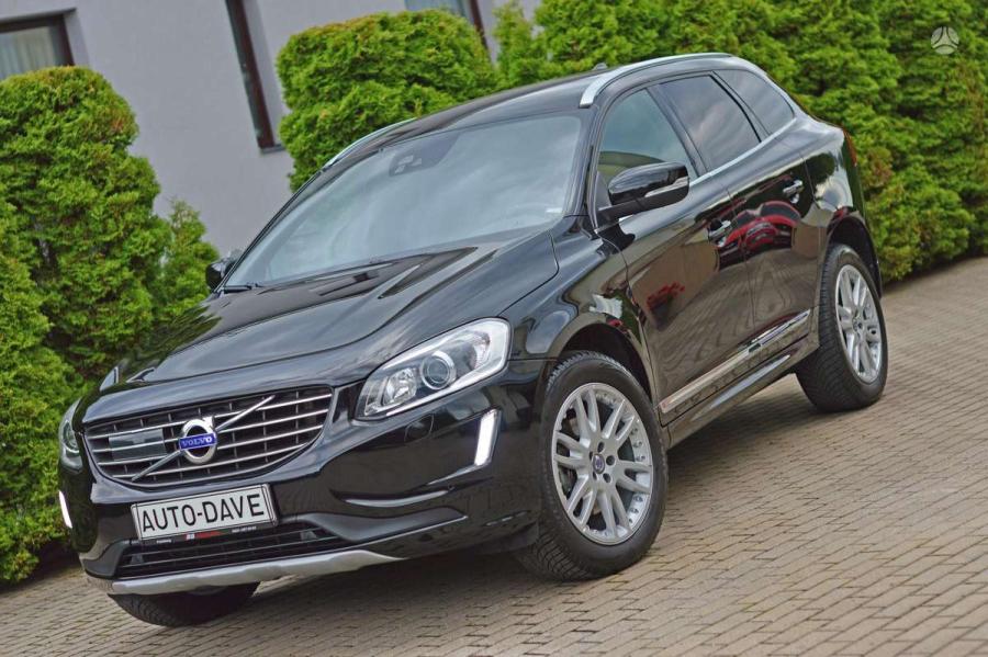 Black Volvo XC60 2016 in Vilnius, with an engine capacity of 2.00 L and mileage of 168 thousand km for 13950 €, photo 1 on AUTOMOTO.COM.LV