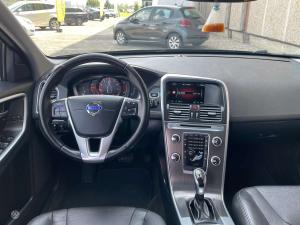 Black Volvo XC60 2016 in Klaipeda, with an engine capacity of 2.50 L and mileage of 240 thousand km for 12900 €, photo 9 on AUTOMOTO.COM.LV