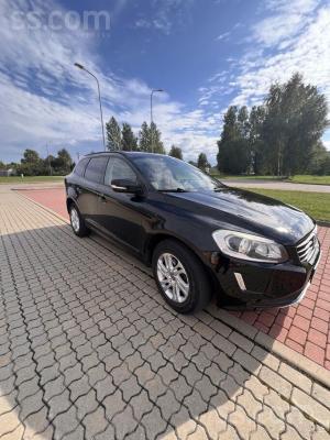 Melns Volvo XC60 2016 Rīga, ar dzinēja tilpumu 2.40 L un nobraukumu 208 tūkst. km par 14200 €, foto 3 vietnē AUTOMOTO.COM.LV