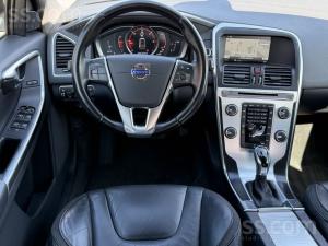 Melns Volvo XC60 2016 Rīga, ar dzinēja tilpumu 2.00 L un nobraukumu 289 tūkst. km par 11900 €, foto 6 vietnē AUTOMOTO.COM.LV