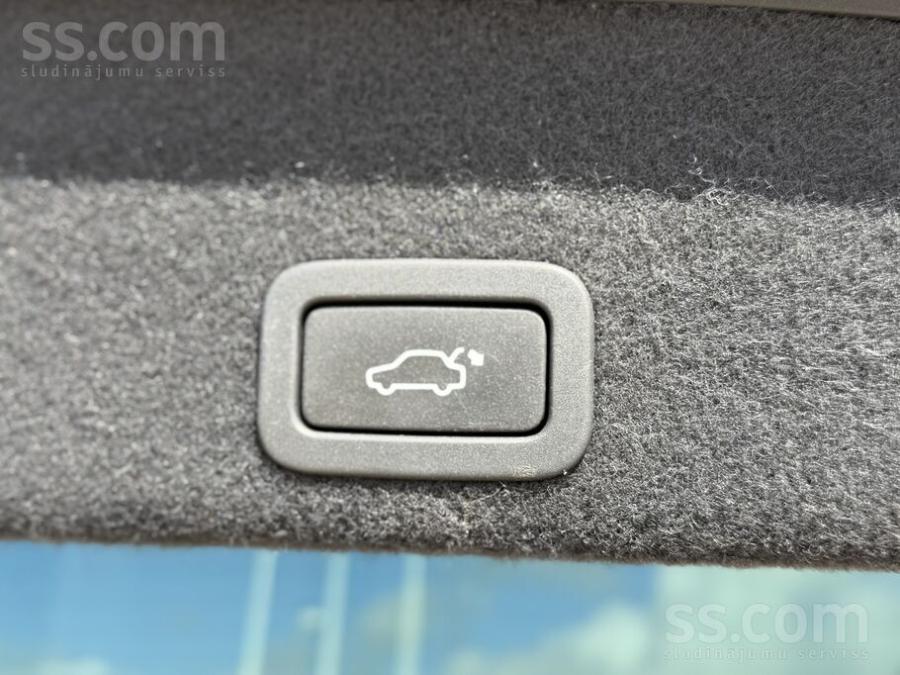 Melns Volvo XC60 2016 Rīga, ar dzinēja tilpumu 2.00 L un nobraukumu 289 tūkst. km par 11900 €, foto 16 vietnē AUTOMOTO.COM.LV