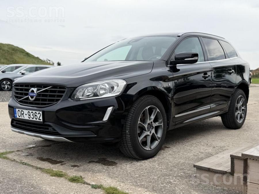 Black Volvo XC60 2016 in Riga, with an engine capacity of 2.00 L and mileage of 289 thousand km for 11550 €, photo 4 on AUTOMOTO.COM.LV