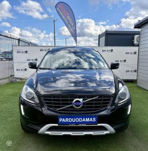 Melns Volvo XC60 2016 Panevēža, ar dzinēja tilpumu 1.97 L un nobraukumu 246 tūkst. km par 10500 €, foto 3 vietnē AUTOMOTO.COM.LV
