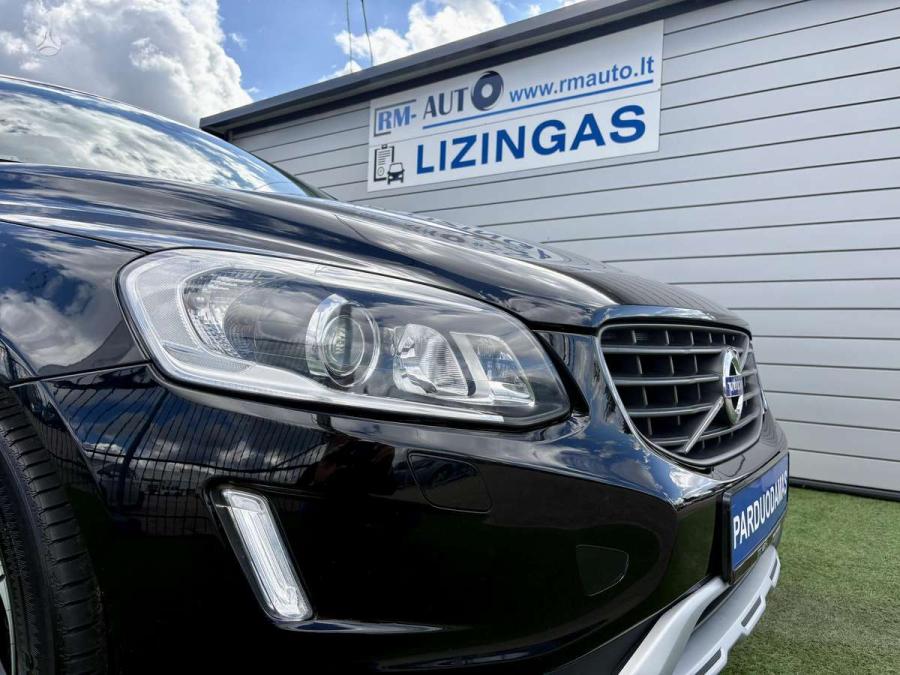 Melns Volvo XC60 2016 Panevēža, ar dzinēja tilpumu 1.97 L un nobraukumu 246 tūkst. km par 10500 €, foto 5 vietnē AUTOMOTO.COM.LV
