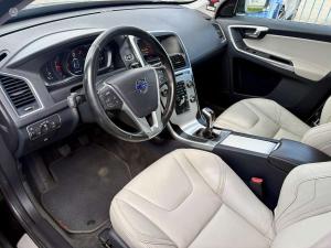 Melns Volvo XC60 2016 Panevēža, ar dzinēja tilpumu 1.97 L un nobraukumu 246 tūkst. km par 10500 €, foto 13 vietnē AUTOMOTO.COM.LV