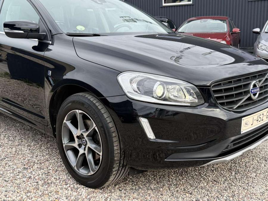 Melns Volvo XC60 2016 Kauņa, ar dzinēja tilpumu 1.97 L un nobraukumu 254 tūkst. km par 11200 €, foto 11 vietnē AUTOMOTO.COM.LV