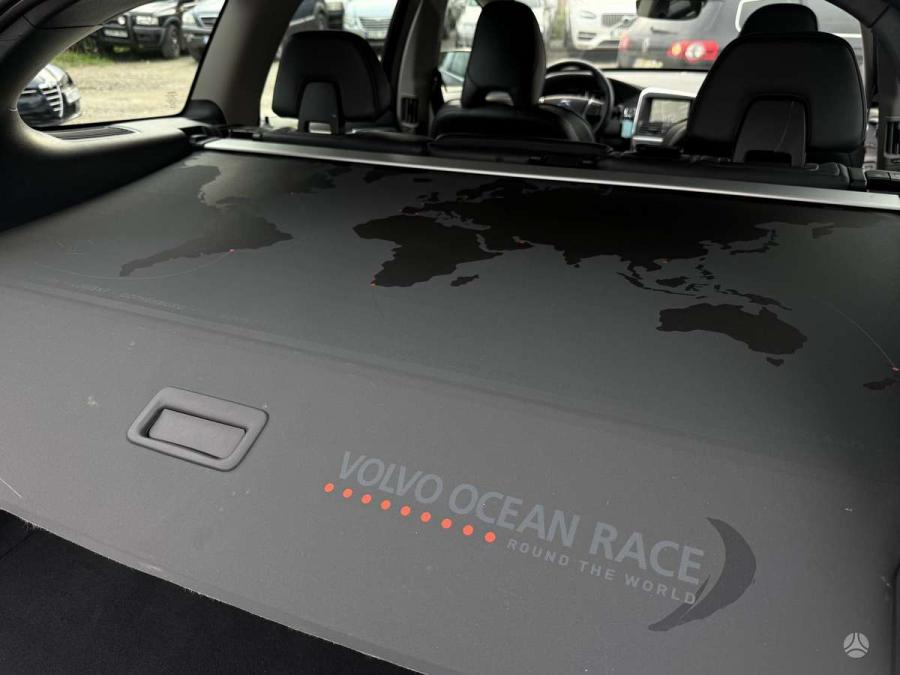 Melns Volvo XC60 2016 Kauņa, ar dzinēja tilpumu 1.97 L un nobraukumu 254 tūkst. km par 11200 €, foto 18 vietnē AUTOMOTO.COM.LV