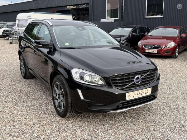 Melns Volvo XC60 2016 Kauņa, ar dzinēja tilpumu 1.97 L un nobraukumu 254 tūkst. km par 10700 €, foto 3 vietnē AUTOMOTO.COM.LV