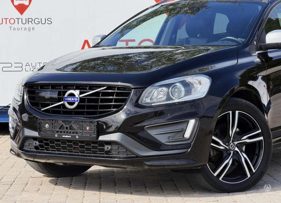 Black Volvo XC60 2016 in Taurage, with an engine capacity of 2.40 L and mileage of 224 thousand km for 13990 €, photo 3 on AUTOMOTO.COM.LV
