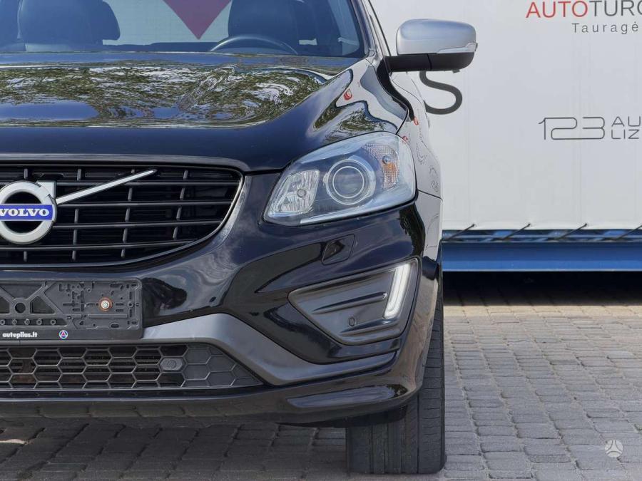 Black Volvo XC60 2016 in Taurage, with an engine capacity of 2.40 L and mileage of 224 thousand km for 13990 €, photo 6 on AUTOMOTO.COM.LV